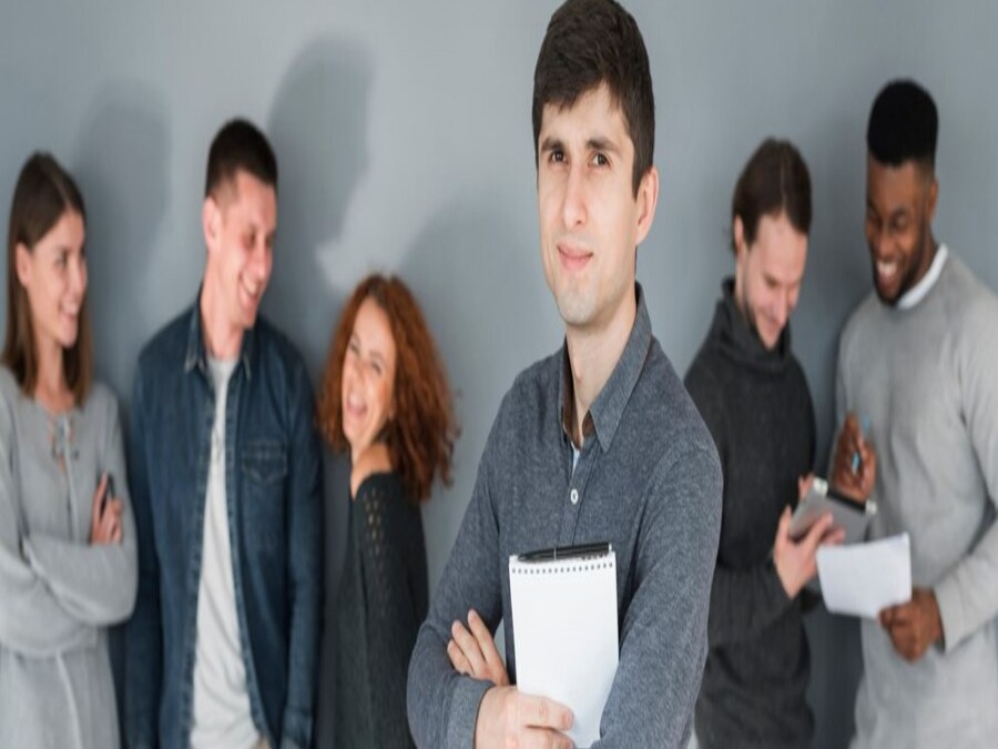 8 Personality Traits of Highly Confident People